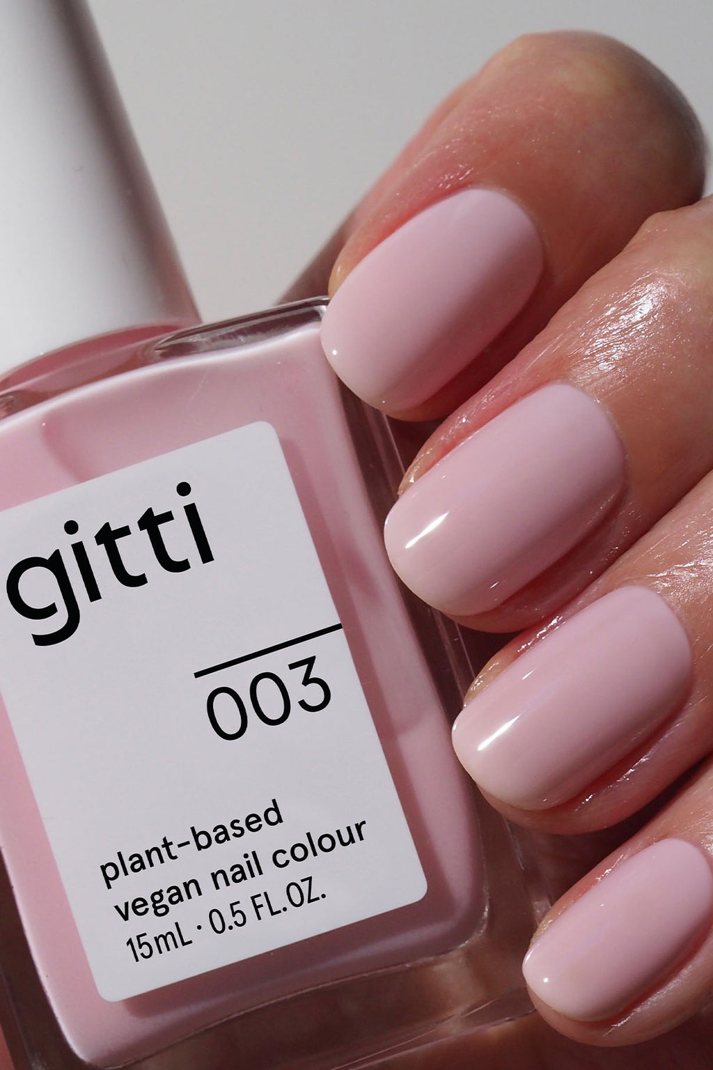 gitti no. 003, Glassy Blush - Sheer & glossy nail polish - plant-based